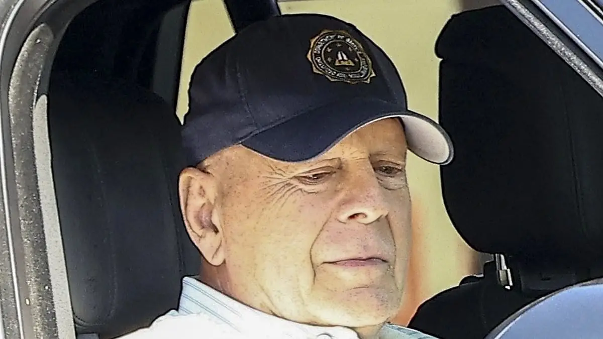 Bruce Willis seen on rare outing as he takes a car ride with bodyguards ...