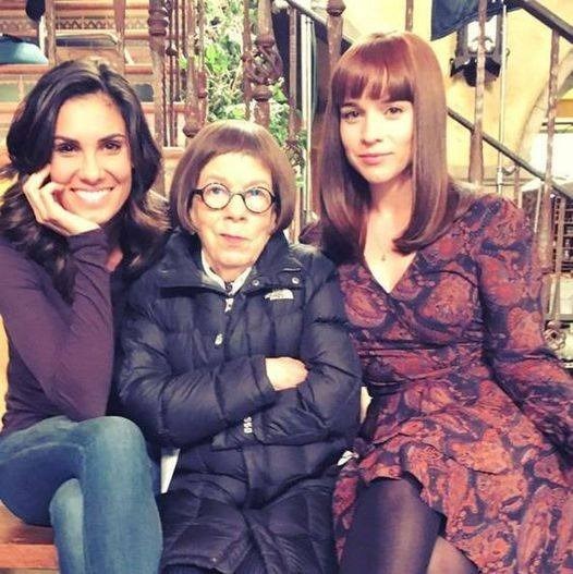 Linda Hunt’s Net Worth and Earnings from Her Television Roles…(Full ...